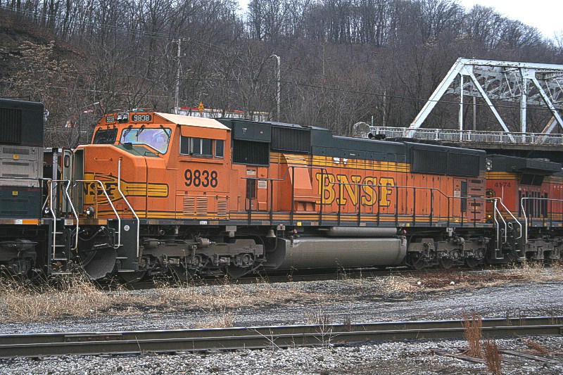 BNSF 9838